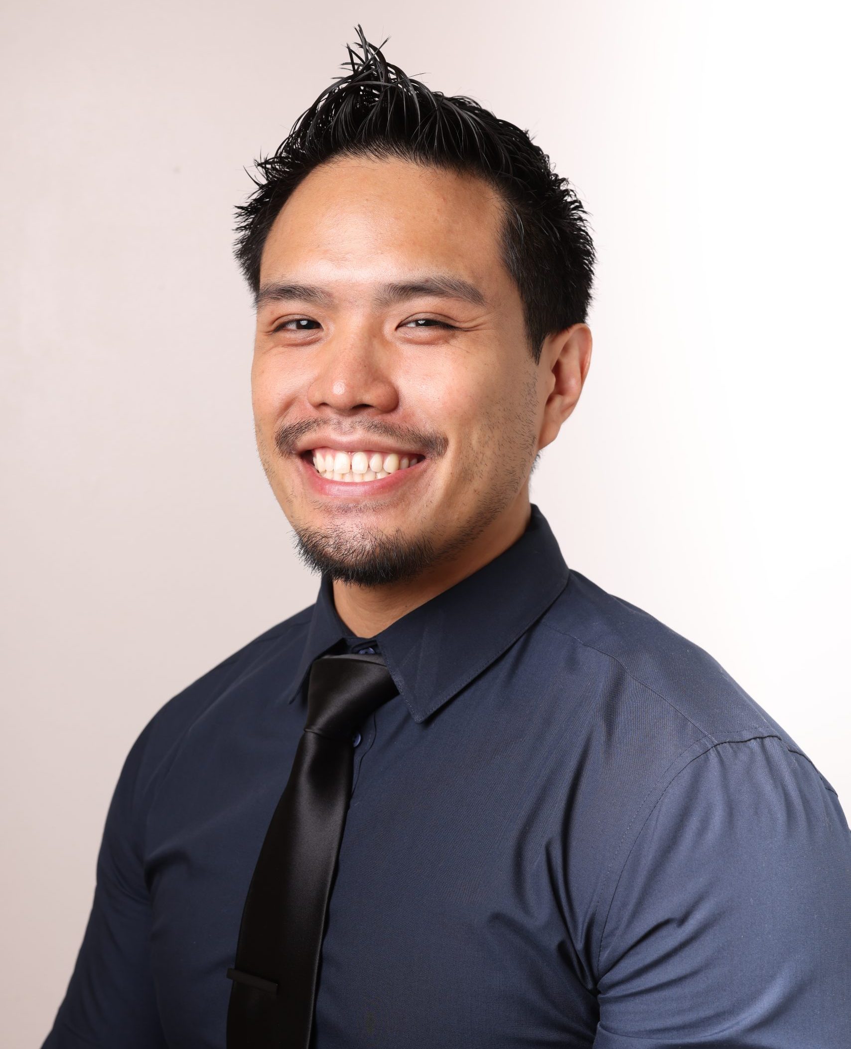 Douglas Vo - T. Howard Foundation