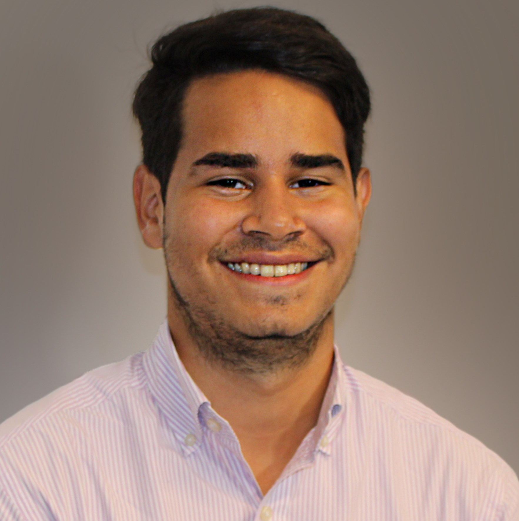 THF announces 2022 scholarship recipients - T. Howard Foundation